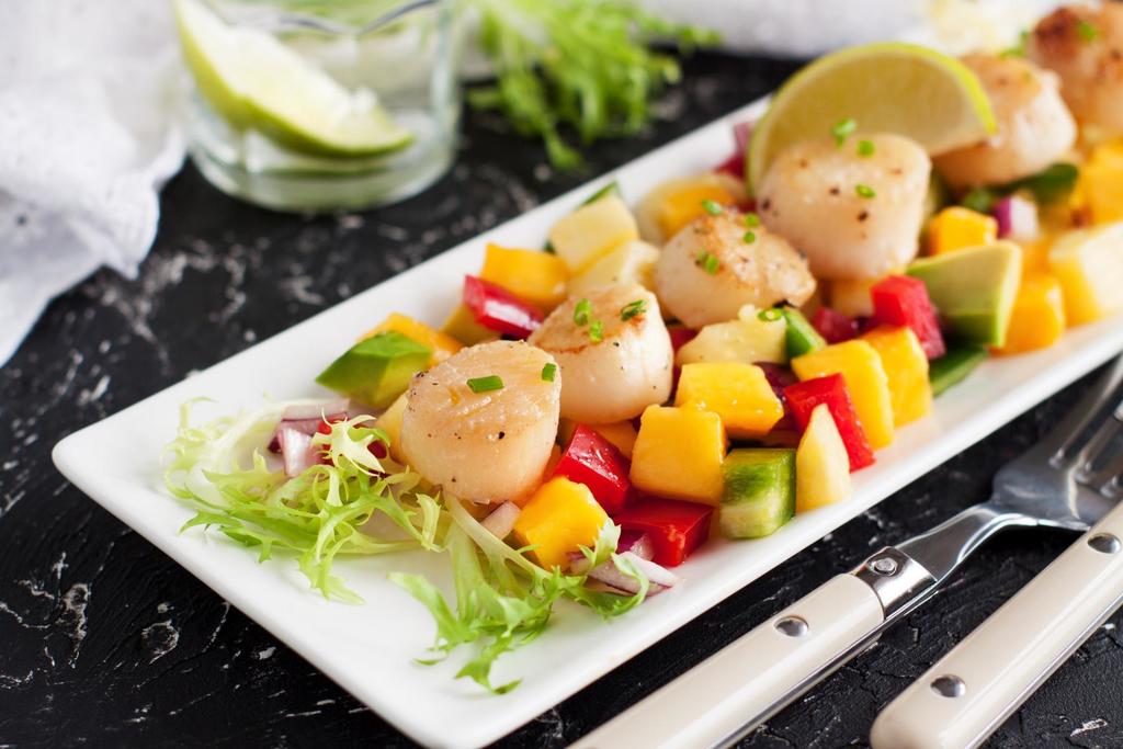 Scallops with Mango Salsa | Read & Be Well | Canyon Ranch
