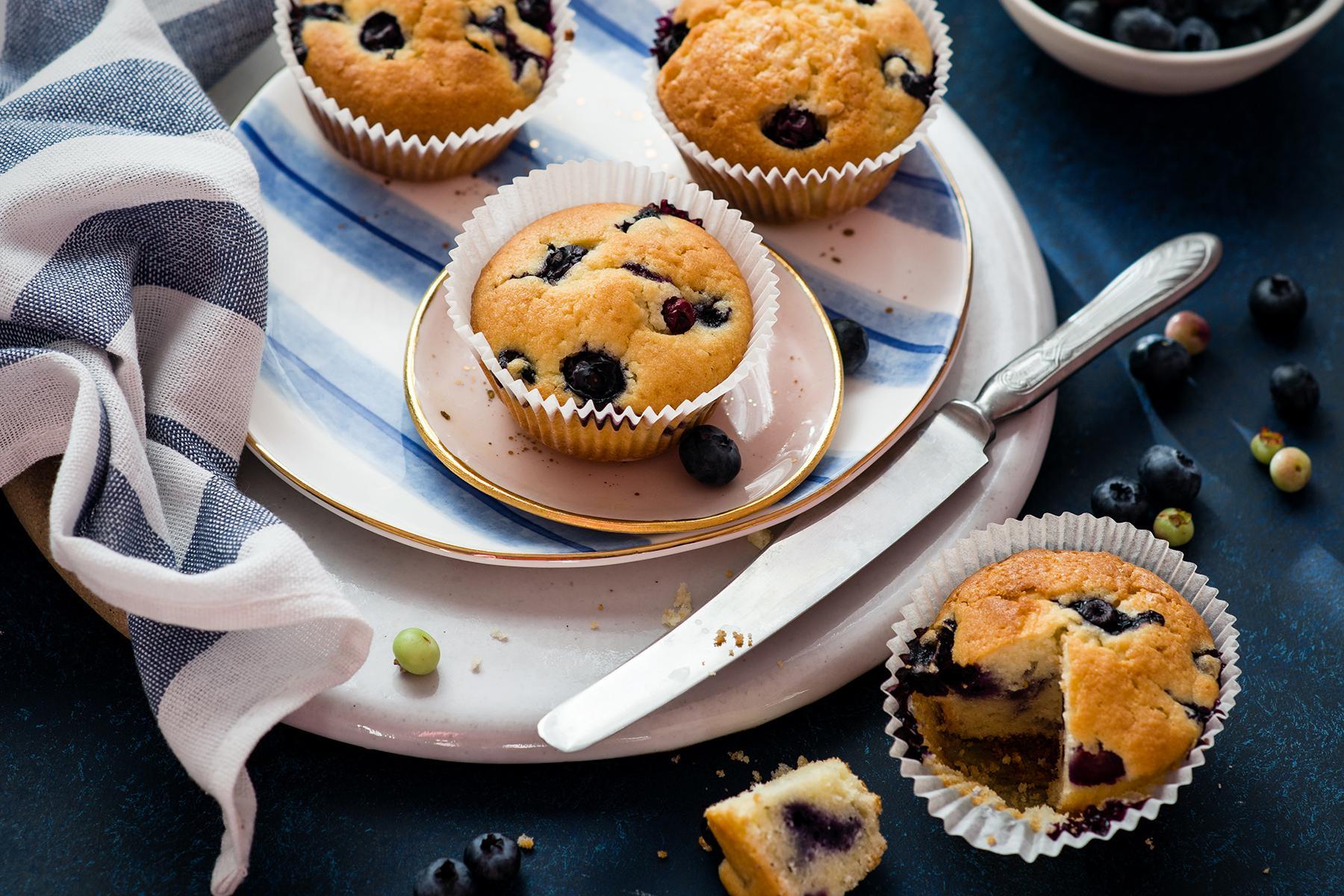 Blueberry Lemon Muffins | Read & Be Well | Canyon Ranch