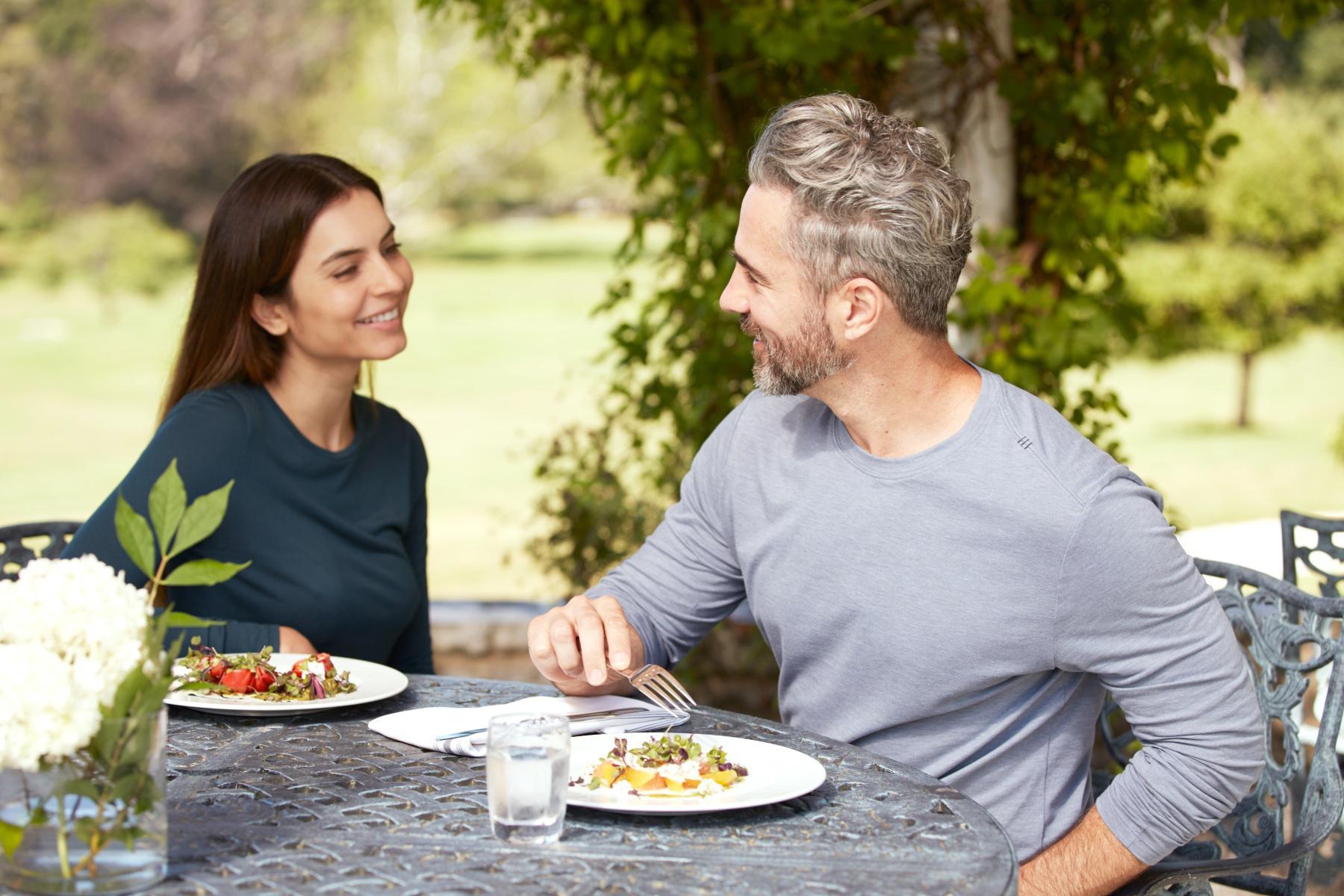 Eat the Canyon Ranch Way When Dining Out | Read & Be Well | Canyon Ranch