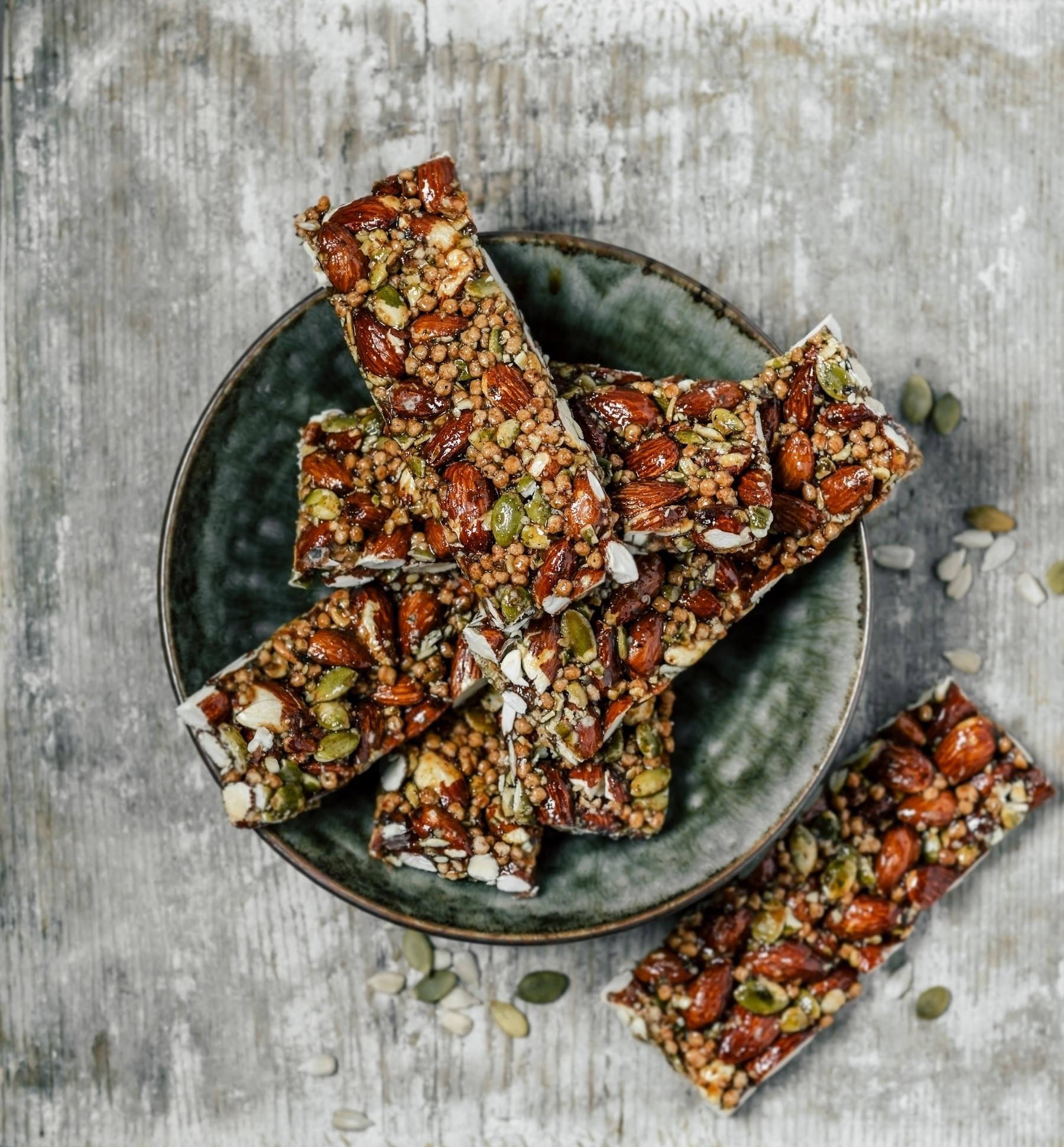 Gluten-Free Trail Bars | Read & Be Well | Canyon Ranch
