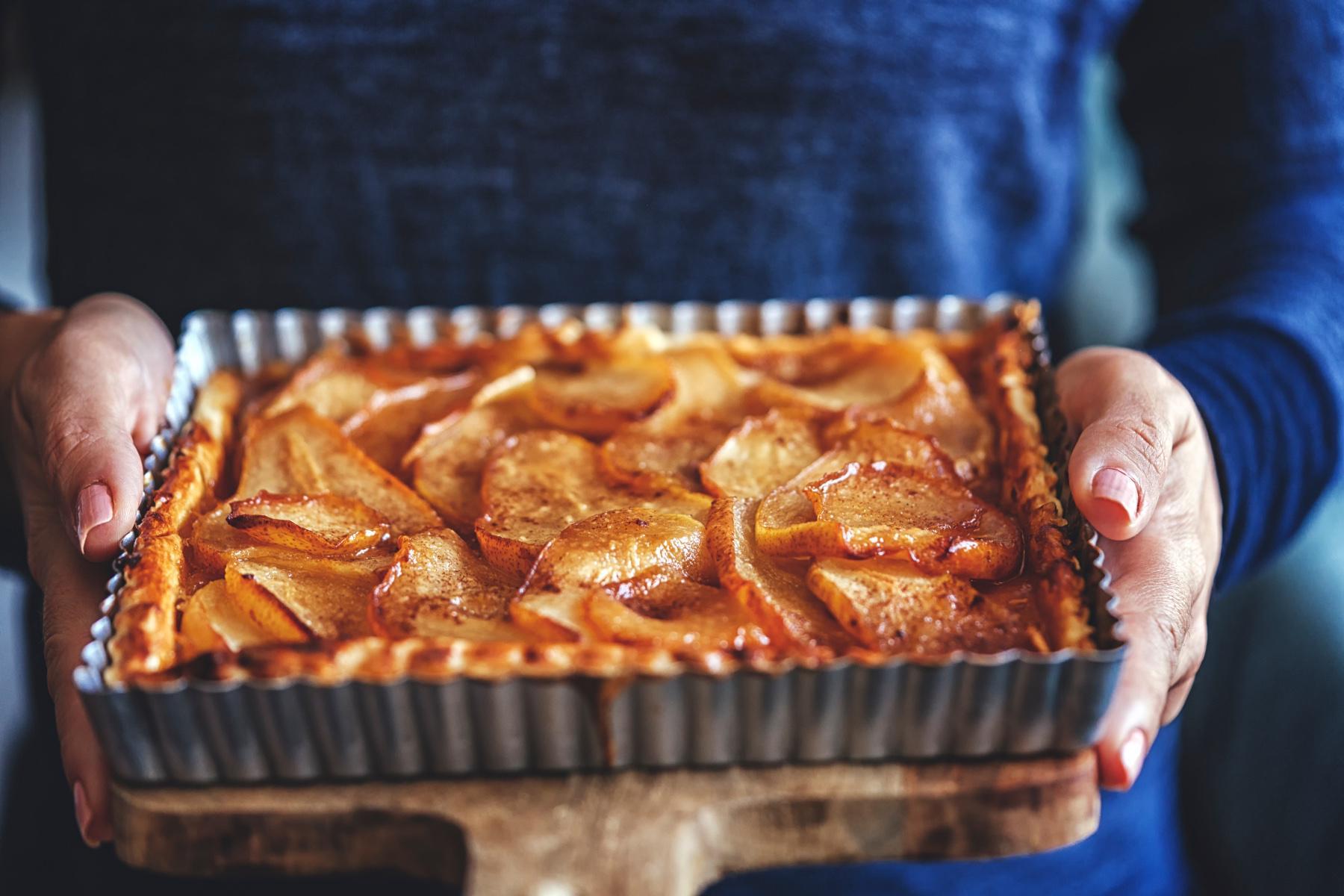 Almond Pear Torte | Read & Be Well | Canyon Ranch